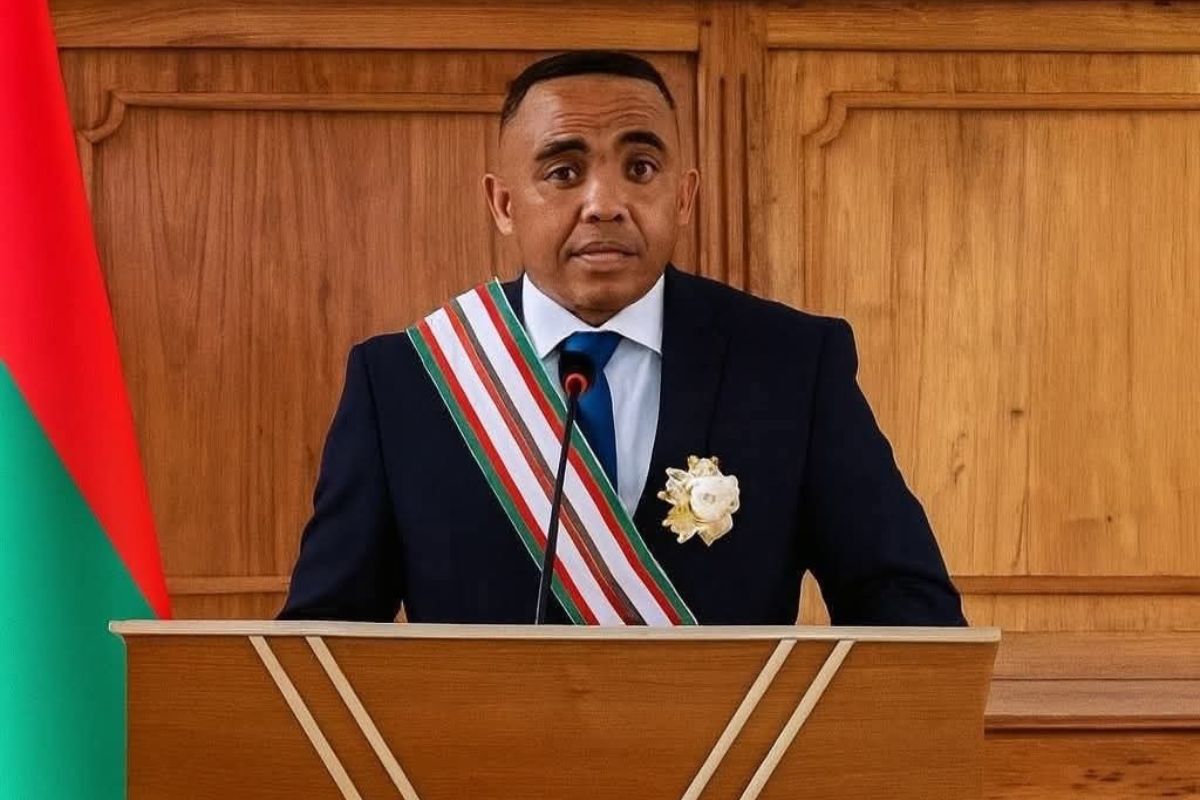 Madagascar : Michaël Randrianirina explique les raisons de son voyage ...