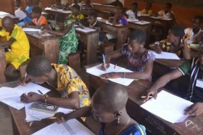 CEP 2026 au Bénin : près de 287 000 candidats à l’assaut de leur ...